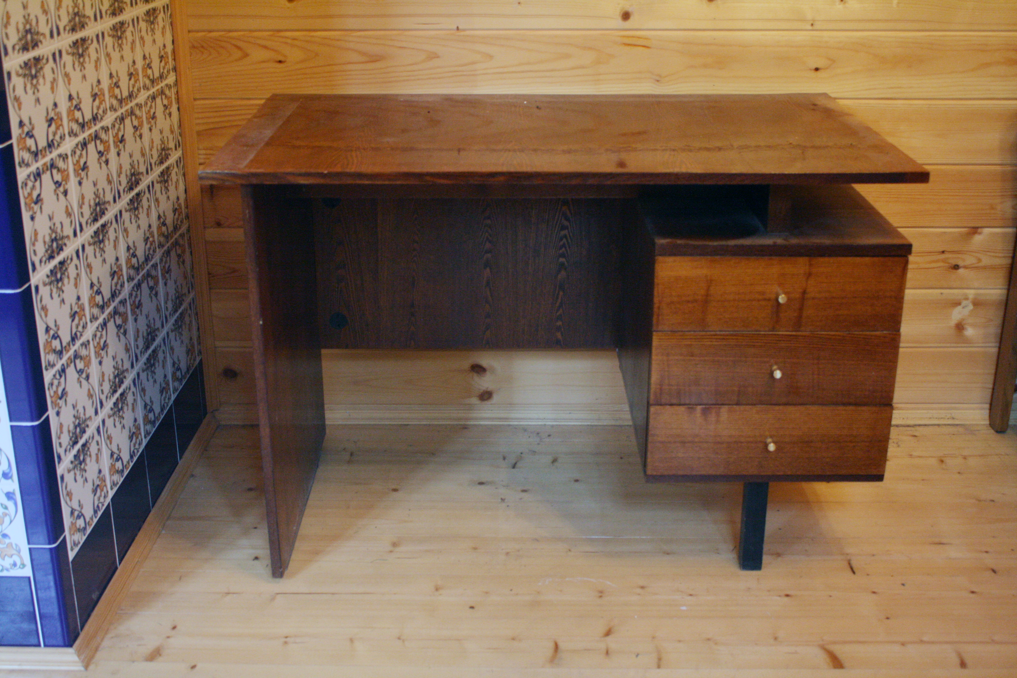 Из СССР в Прованс: переделываем письменный стол – DIY и мастер-классы